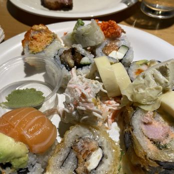 POC AMERICAN FUSION BUFFET & SUSHI - Updated June 2025 - 1026 Photos ...