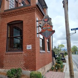 RUSTY RAIL BREWERY - Updated September 2025 - 365 Photos & 341 Reviews ...