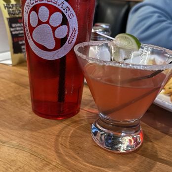 UNCLE BEAR’S GRILL & TAP GREENFIELD - Updated November 2024 - 124 ...