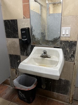 SUNOL SUPER GASOLINE - 70 Photos & 106 Reviews - 3004 Andrade Rd, Sunol ...