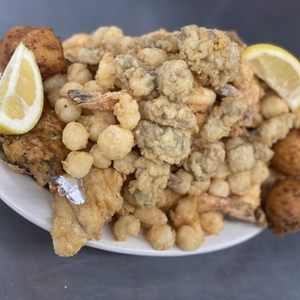 HUNTER’S CAFE - Updated May 2025 - 24 Reviews - 1093 River Rd NE ...