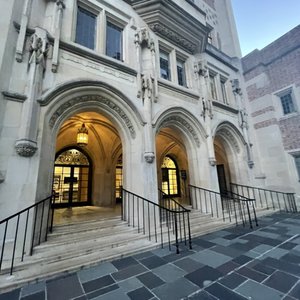 UCLA CHARLES E YOUNG RESEARCH LIBRARY - 20 Photos & 33 Reviews - 11336 ...