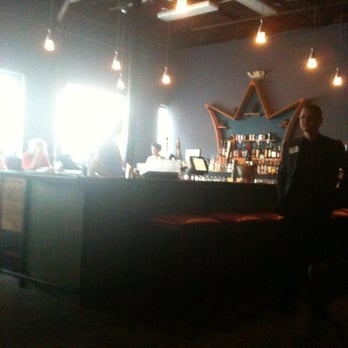 KINGS - Updated December 2025 - 21 Photos & 43 Reviews - 14 W Martin St ...