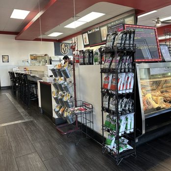 CHIP OFF THE BLOCK DELI - Updated January 2026 - 186 Photos & 127 ...