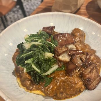 NAKS - Updated May 2025 - 713 Photos & 220 Reviews - 201 1st Ave, New ...