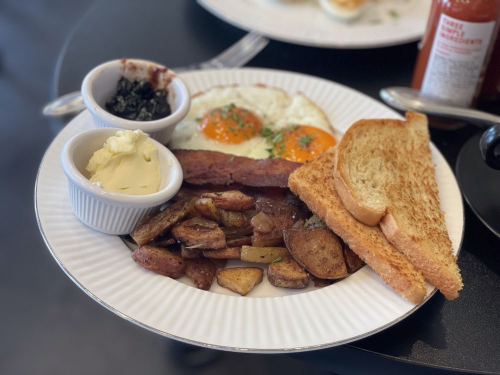 THE CAFE AT THE INN - 24 Photos & 19 Reviews - 145 E D St, Benicia ...