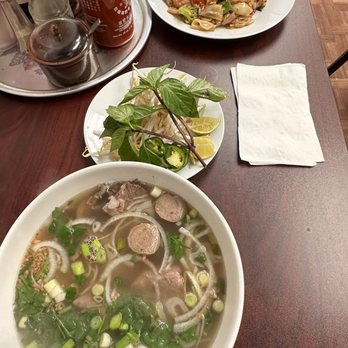 PHO ZAP ZAP - Updated May 2025 - 64 Photos & 50 Reviews - 389 Smith St, Providence, Rhode Island ...