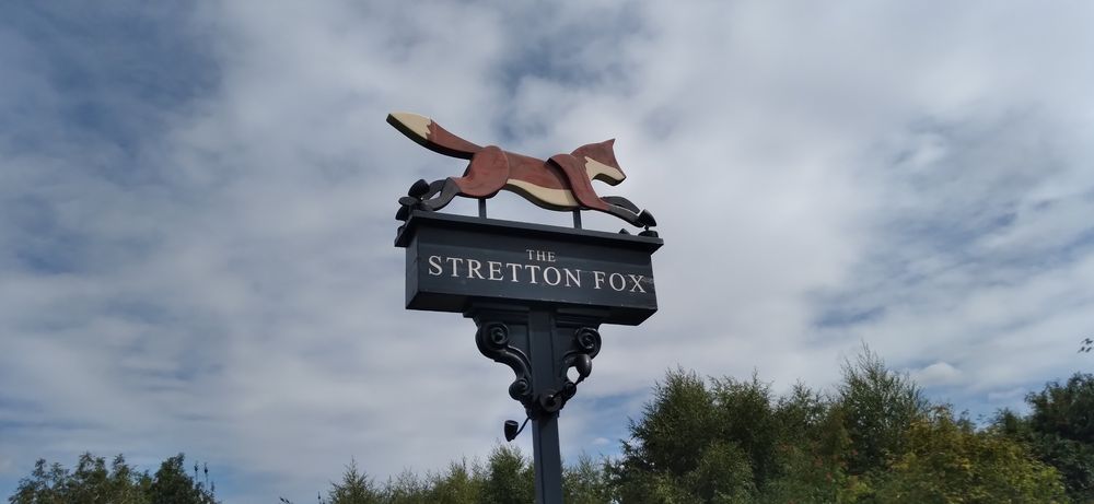 STRETTON FOX - Updated October 2025 - 24 Photos - Spark Hall Close ...