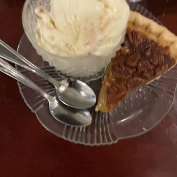 GIBBY C’S SOUTH IN YOUR MOUTH - Updated June 2024 - 67 Photos & 48 ...