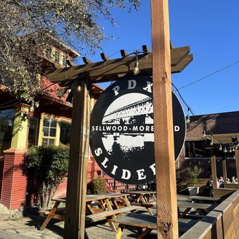 PDX SLIDERS - Updated April 2025 - 897 Photos & 1244 Reviews - 1605 SE ...