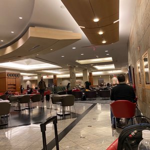 DELTA SKY CLUB - 292 Photos & 216 Reviews - 1 Detroit Metro Airport ...