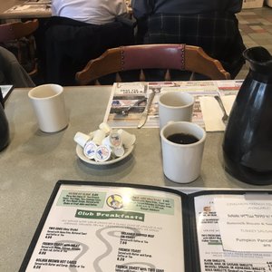 THE MEADOWS DINER - 121 Photos & 178 Reviews - 101 S Blackhorse Pike ...