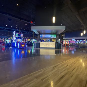 MAIN EVENT ALBUQUERQUE - Updated December 2025 - 227 Photos & 222 ...