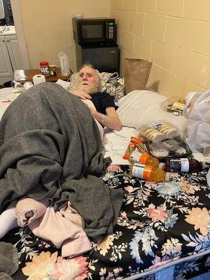 PORTLAND PENSIONE - 26 Photos & 47 Reviews - 109 NE San Rafael St ...