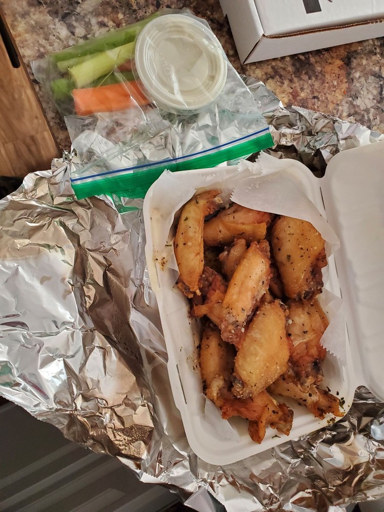 VALLEY PIZZA - Updated July 2024 - 25 Reviews - 31B Franklin St ...