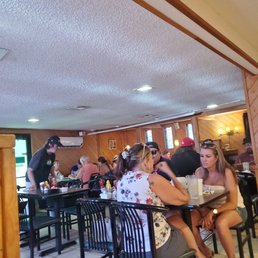 EARL’S CASTLE - Updated May 2025 - 128 Photos & 194 Reviews - 491 Long ...