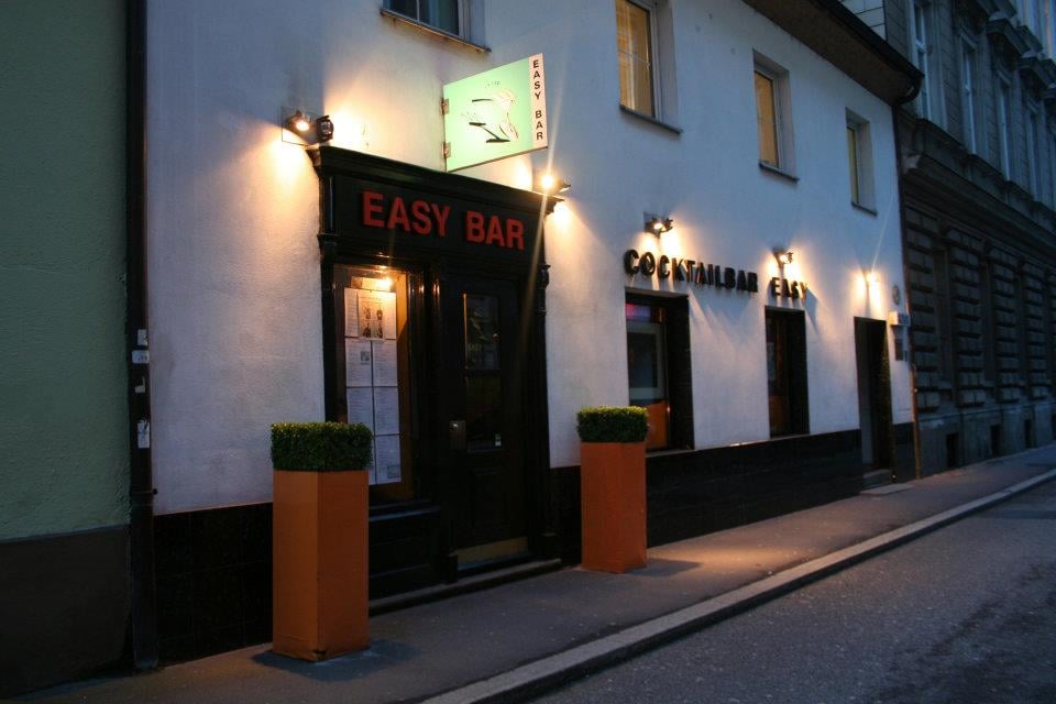 COCKTAILBAR EASY - Updated June 2024 - 24 Reviews - Baumbachstr. 14 ...