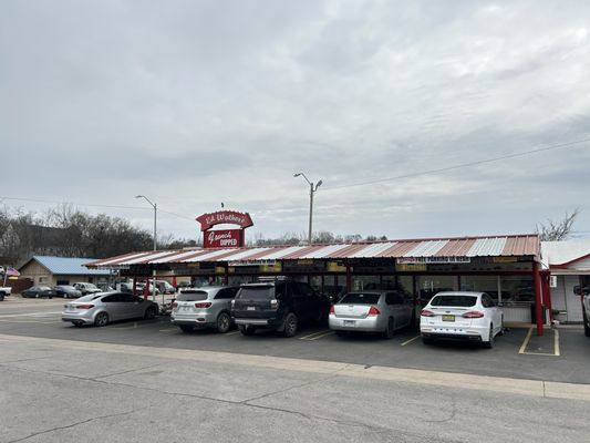 ED WALKER’S DRIVE-IN & RESTAURANT - Updated December 2025 - 181 Photos ...