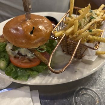 KICK N MULE BAR AND KITCHEN - Updated May 2025 - 528 Photos & 414 ...