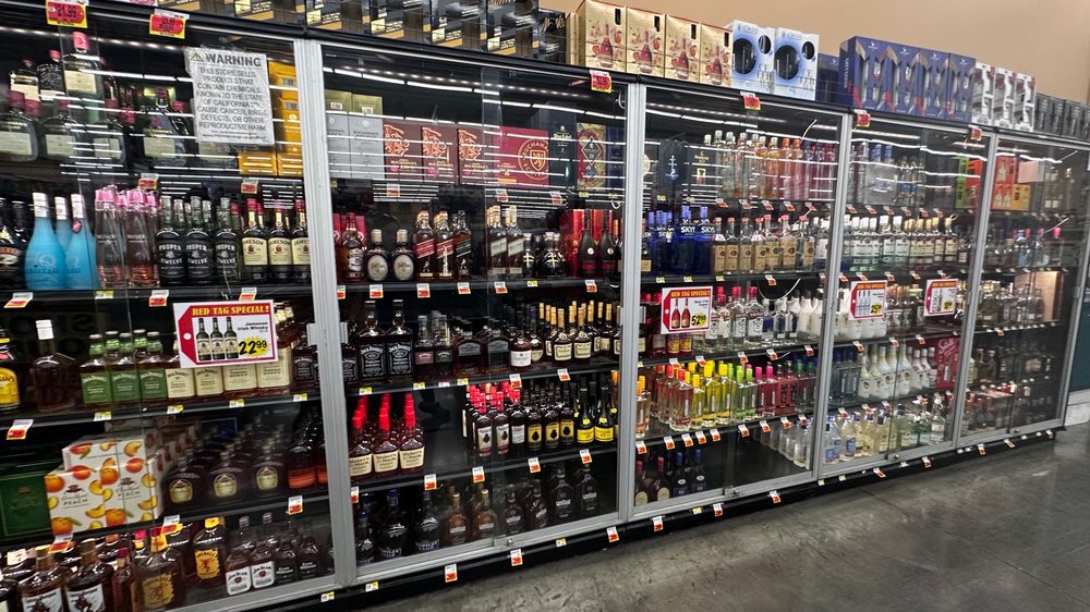 SUPERIOR GROCERS - Updated September 2025 - 74 Photos & 87 Reviews ...