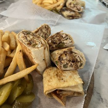 MAROUSH FOOD - Updated November 2024 - 32 Photos & 15 Reviews - 783 N ...