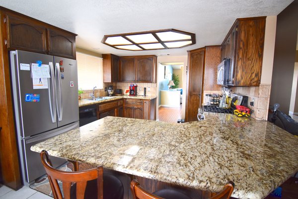 HUGO ROJAS - CENTURY 21 CITRUS REALTY - Updated June 2025 - 27 Photos ...