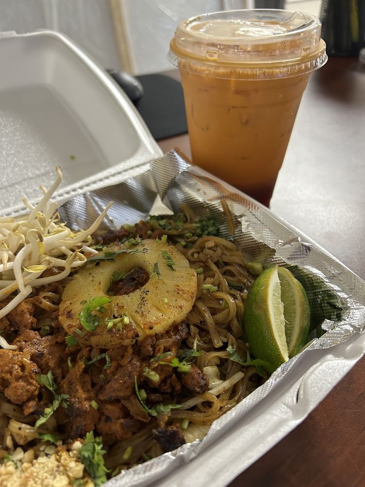 LOMBRANO FOOD HALL - Updated September 2025 - 427 Lombrano St, San ...