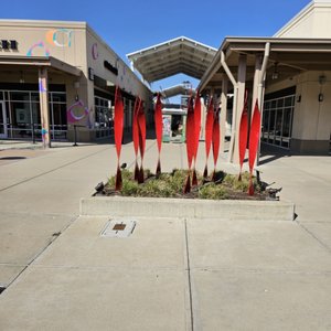 Shopping Centers - CHICAGO PREMIUM OUTLETS - 385 Photos & 402 Reviews ...