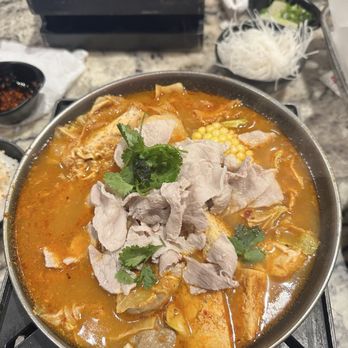 J POT MINI HOT POT & BAR - Updated March 2025 - 1426 Photos & 818 ...