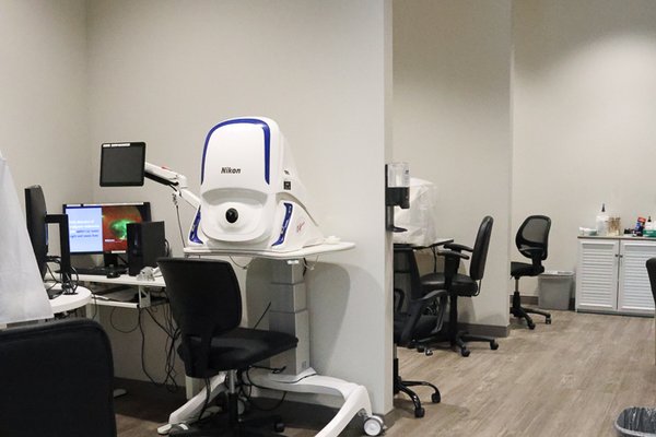 WELLISH ABRAMS VISION INSTITUTE - Updated November 2025 - 18 Photos ...