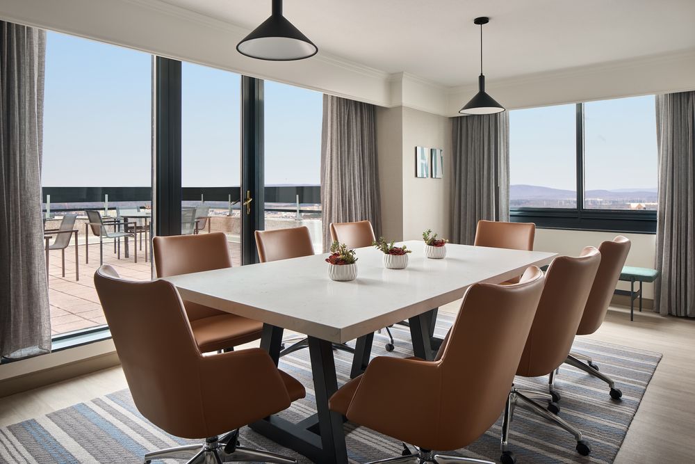 WASHINGTON DULLES MARRIOTT SUITES - Updated December 2025 - 132 Photos ...