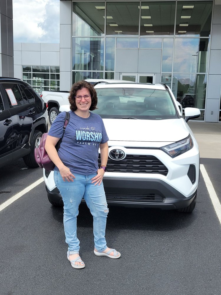 FOX TOYOTA - Updated October 2025 - 32 Photos & 39 Reviews - 228 Fox ...