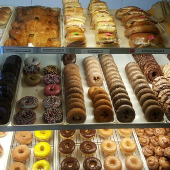 WOW DONUTS - Updated July 2025 - 27 Photos & 30 Reviews - 2200 Airport ...