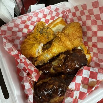 HELLA HOT CHICKEN - Updated July 2025 - 32 Photos & 15 Reviews - 509 ...