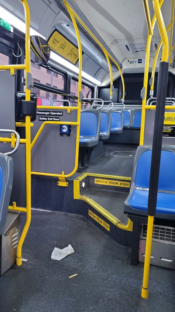MTA - M102 BUS - Updated May 2025 - 10 Photos - New York, New York ...