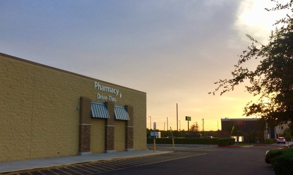 WALMART NEIGHBORHOOD MARKET - Updated August 2025 - 22 Photos - 800 ...