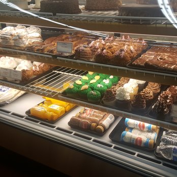 Sluys Poulsbo Bakery - Takeout & Delivery - 482 Photos & 561 Reviews ...