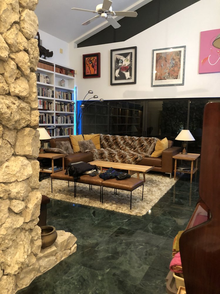 CALUSA GALLERY - Updated December 2025 - 2460 Vanderbilt Beach Rd ...