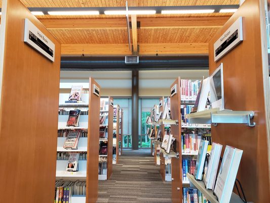 LEESVILLE COMMUNITY LIBRARY - Updated December 2025 - 21 Photos & 19 ...