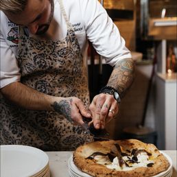 GALLUCCI PIZZERIA NAPOLETANA - Updated January 2026 - 233 Photos & 230 ...