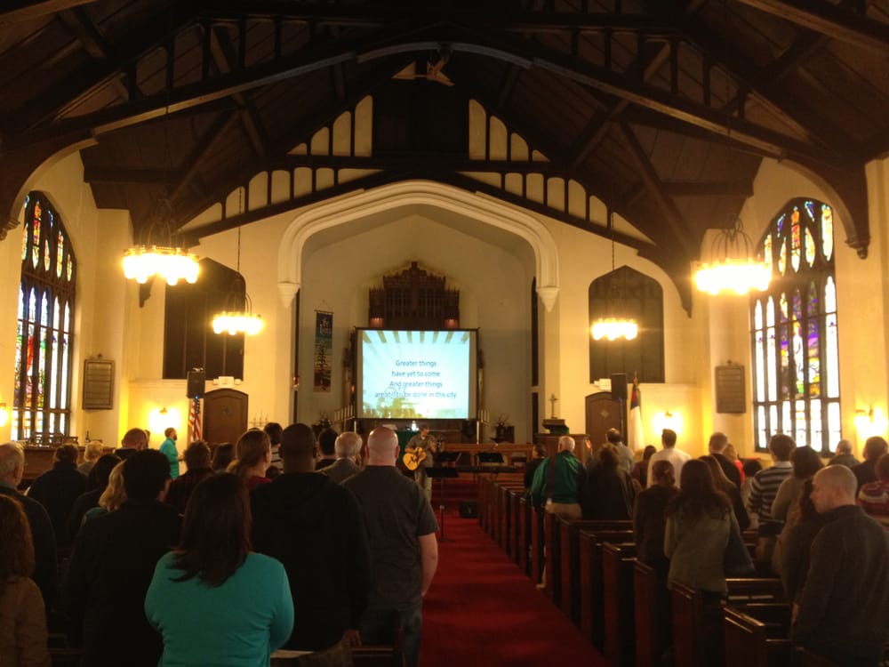 NEW LIFE COMMUNITY CHURCH - Updated July 2025 - 3729 W Leland Ave ...