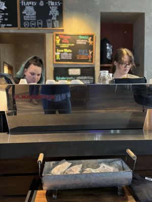 BONGO JAVA - Updated December 2025 - 140 Photos & 137 Reviews - 250 5th ...