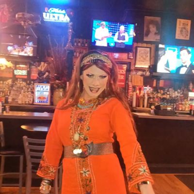 SIDEKICKS SALOON - 10 Photos & 13 Reviews - Gay Bars - 3707 Main St ...