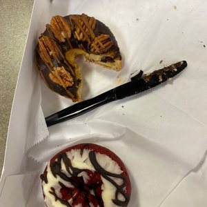 DONUT DUDES - 23 Photos & 14 Reviews - 10301 S Kedzie Ave, Chicago ...