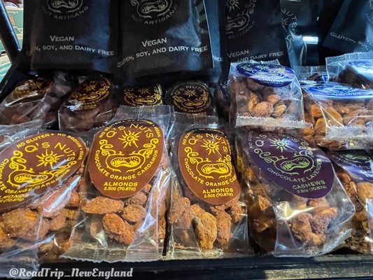 Q’S NUTS & OTHER CRAVINGS - Updated August 2025 - 32 Photos & 60 ...