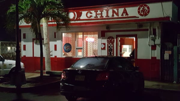 REST CHINA - Updated October 2025 - Calle Muñoz Rivera, Vieques, Puerto ...