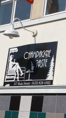 CHAMPAGNE TASTE - Updated November 2025 - 64 Reviews - 117 Main St ...