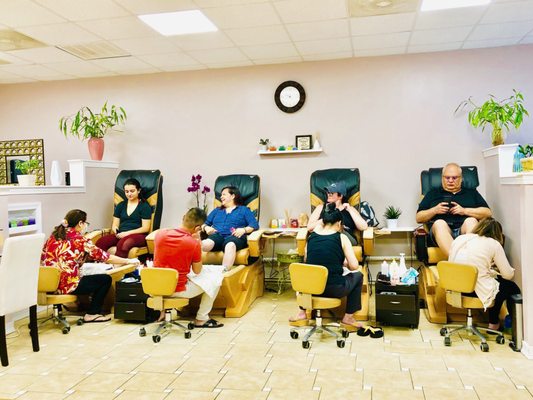 VIP NAILS - 436 Photos & 112 Reviews - 362 Chandler St, Worcester ...