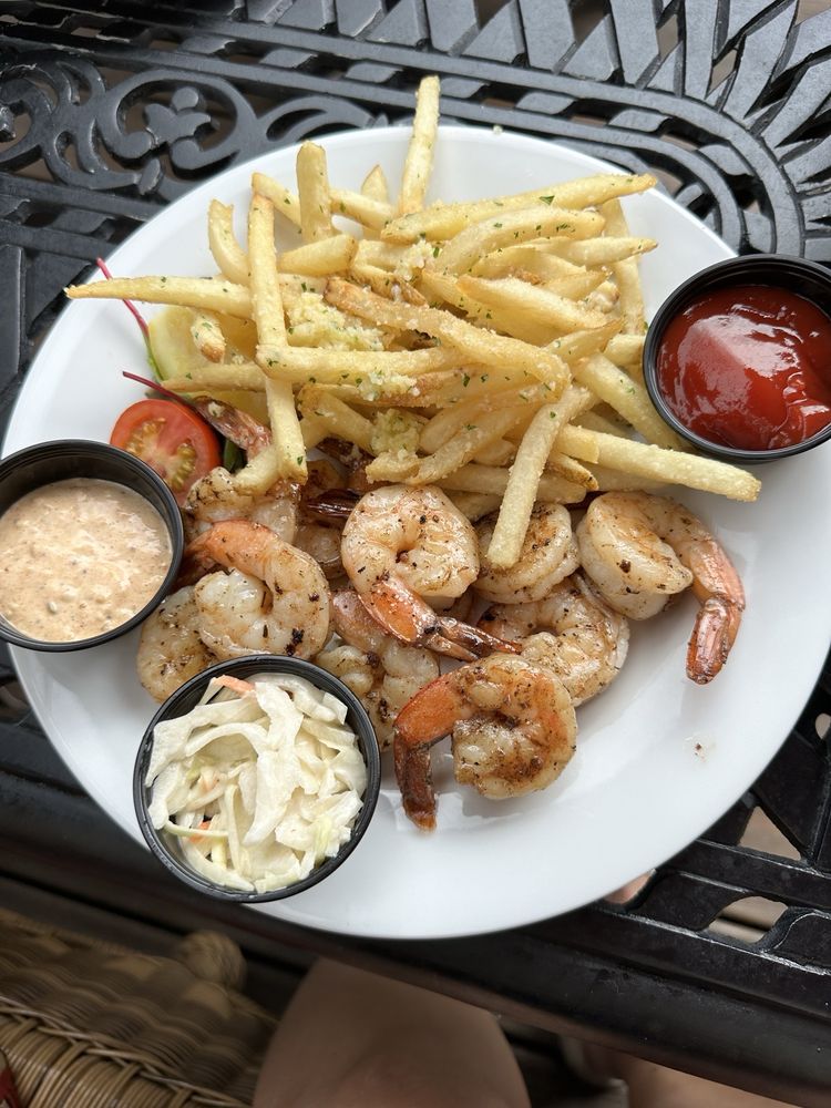 HENRY’S ROOFTOP DECK - Updated January 2026 - 121 Photos & 92 Reviews ...