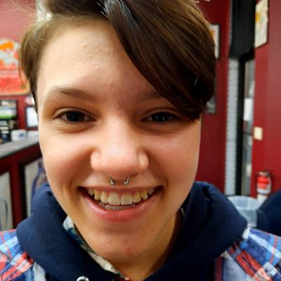Pro prick body piercing store